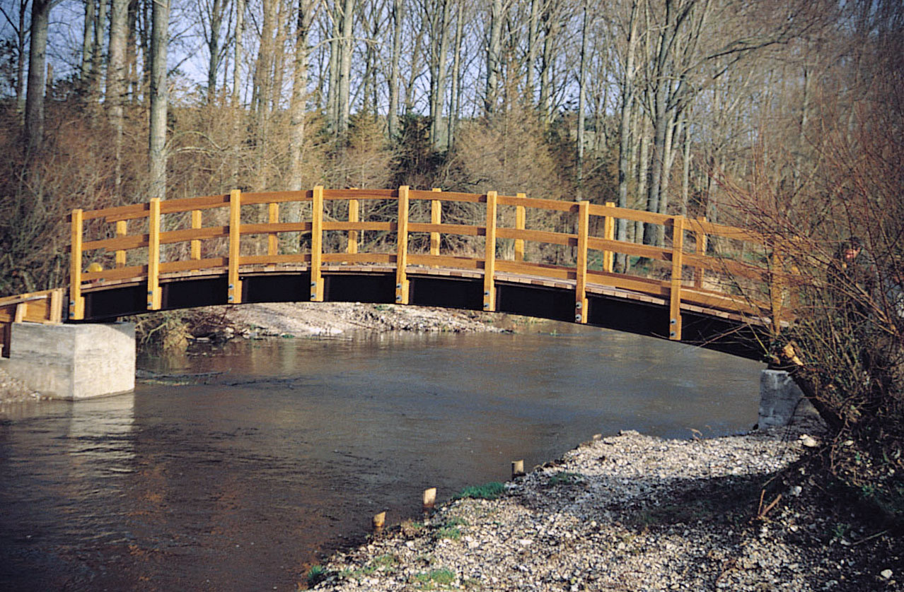 CTS Bridges | Versatile steel & timber bridges for spans 10m-18m